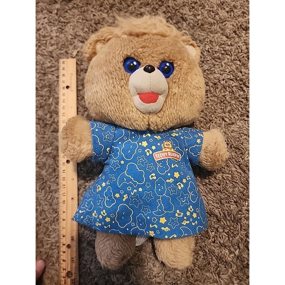 Toys | Teddy Ruxpin Hug N Sing Nighttime Lullaby Plush 218 So Close ...